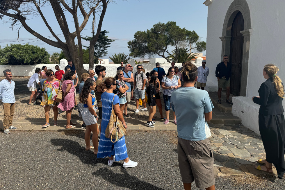 El Cabildo organiza una visita guiada teatralizada en el Complejo Cultural Patrimonial Ampuyenta ...